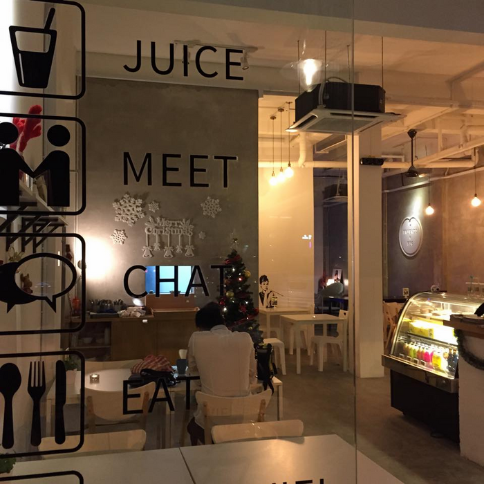 50 Stunning JB Cafes To Cross The Border For In 2016