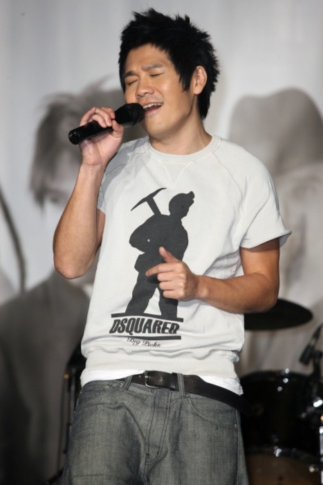 Gary Chaw (曹格) Reviews - Malaysia Singers - TheSmartLocal Reviews