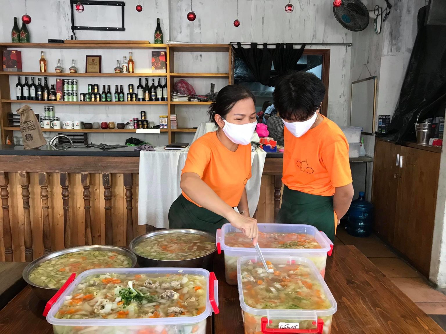 Makeshift Food Store Opens In HCMC To Help The Disadvantaged