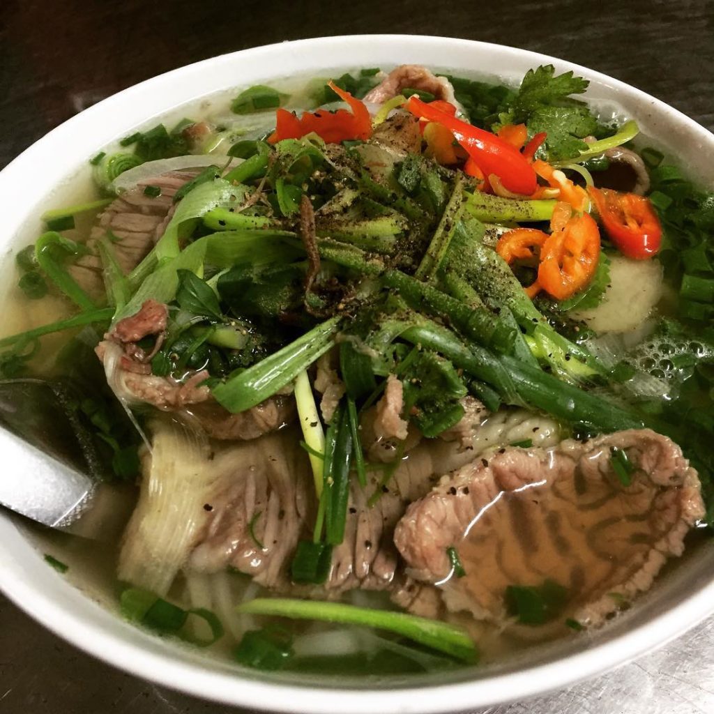 9 Phở Stalls In Hanoi (Quán Phở Hà Nội) To Enjoy This Signature Dish