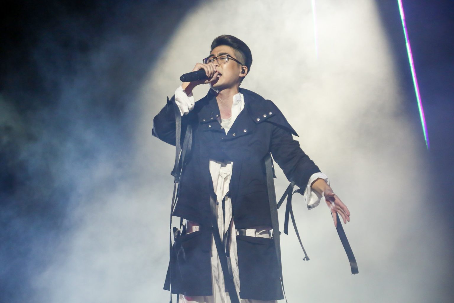 "King Of Rap" Contestant Wxrdie Cancels Rap Battle After His Mom Tells ...