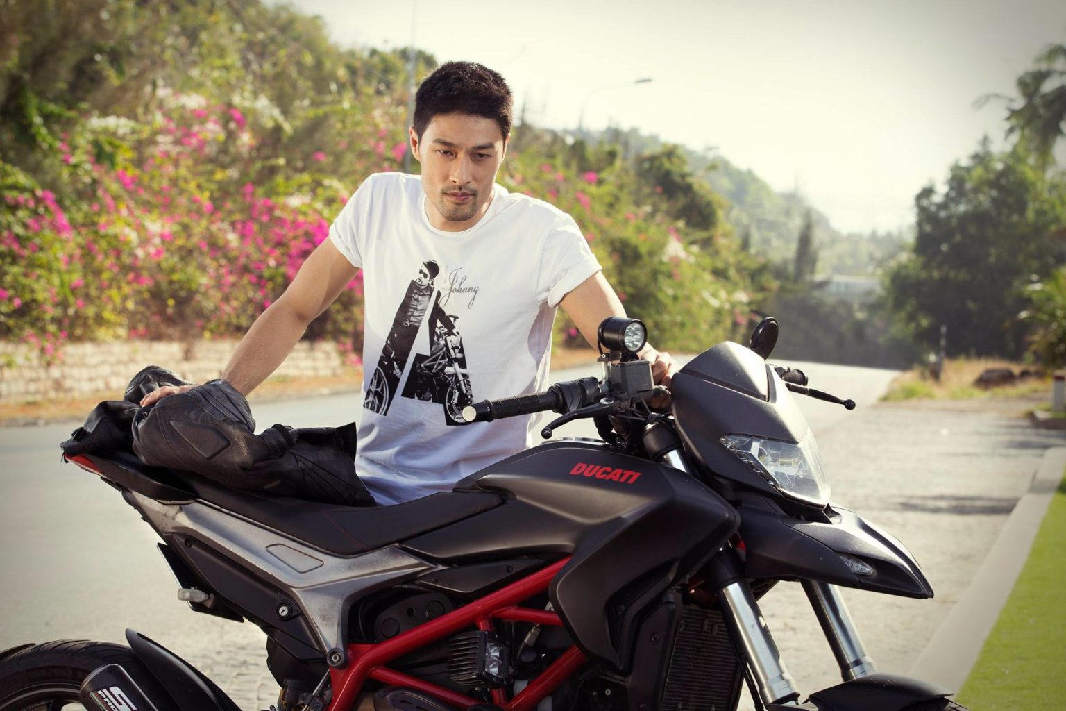 20 Iconic Vietnamese Actors Every Local Movie Buff Should Know About