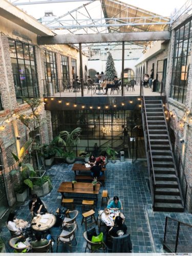 Complex 01 Is Hanoi Youth’s New Gathering Hub Of Cafes & Photo Spots