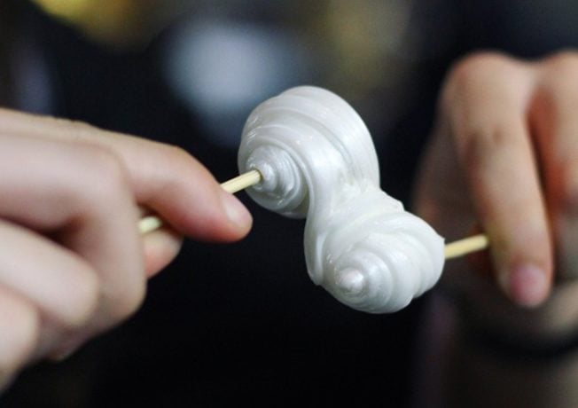 9 Vietnamese Childhood Snacks That’ll Give You A Surge Of Nostalgia