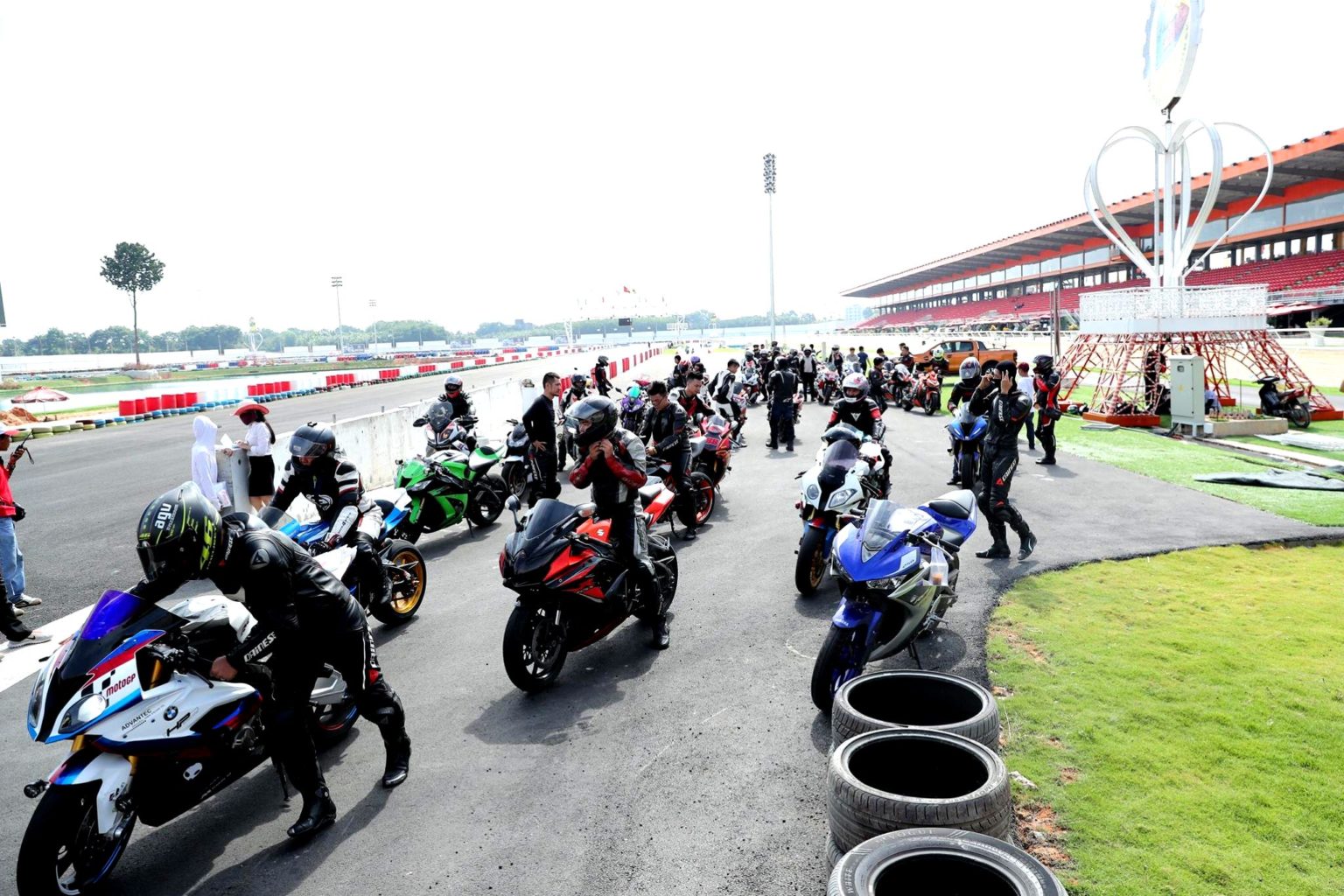 Dai Nam Wonderland - Vietnam’s Largest Cultural Theme Park With Free ...