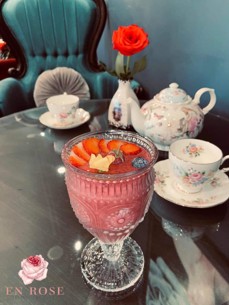 En Rose Tea Room & Boutique Lets Us Sip On Tea Like British Royals