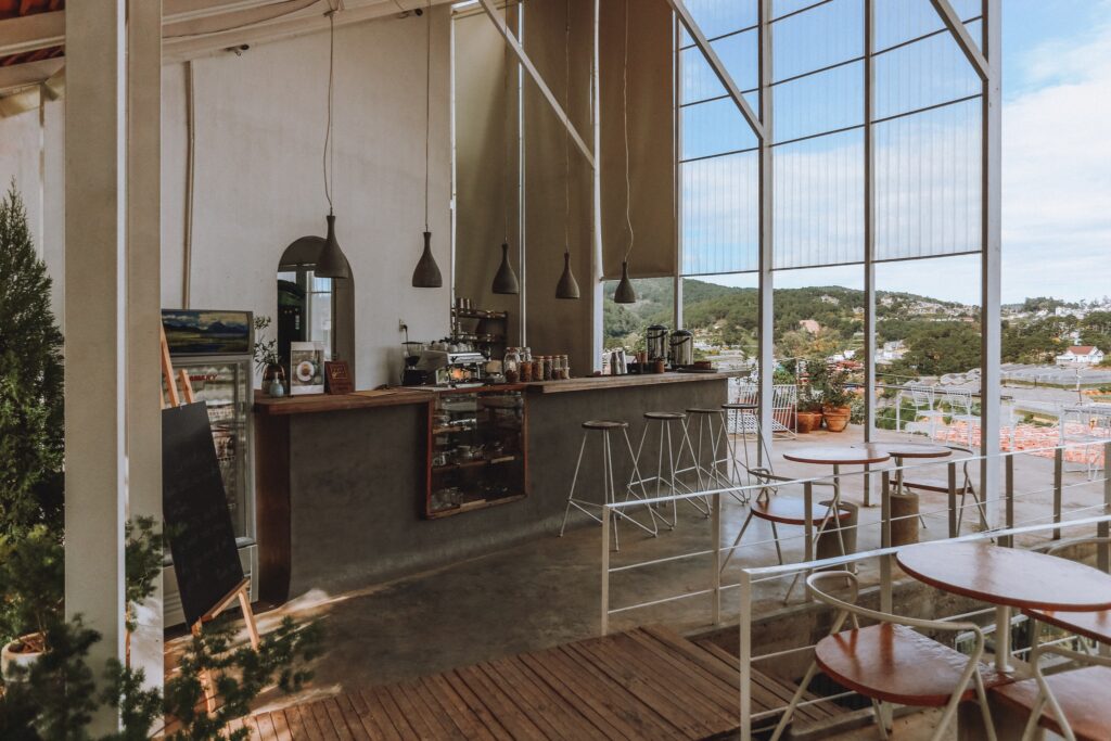 The LOOP Boutique Hotel & Cafe: Stunning 360° Views Over Da Lat