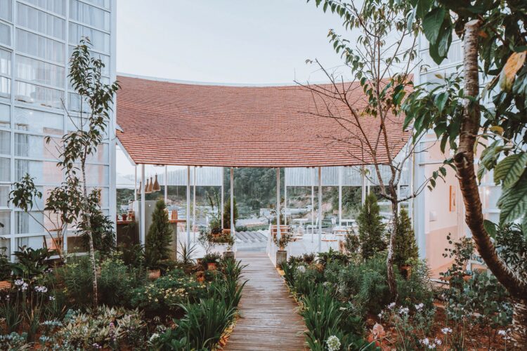 The LOOP Boutique Hotel & Cafe: Stunning 360° Views Over Da Lat