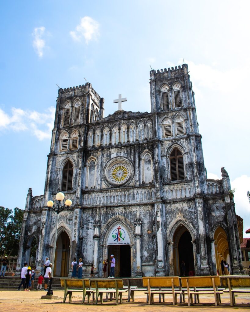 Mằng Lăng Church in Phú Yên With The First Book In Modern Vietnamese