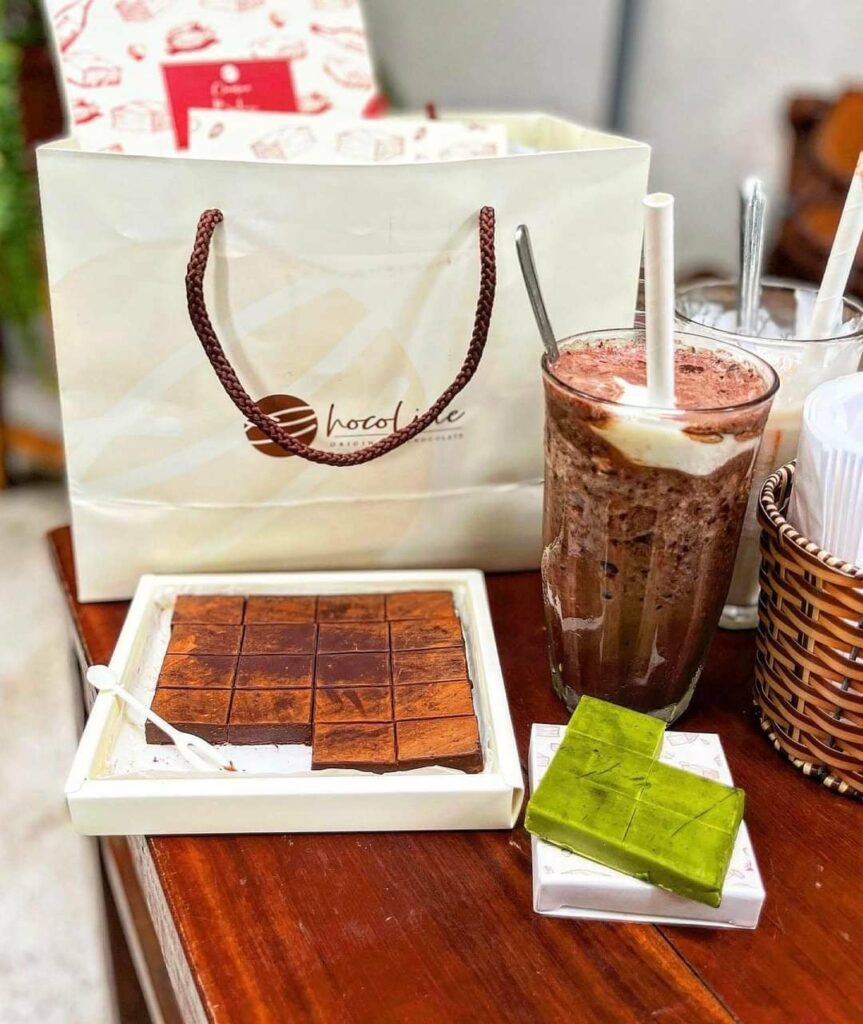 Chocoline Cafe: Saigon Choco-Drink Cafe With Fresh Nama Chocolate