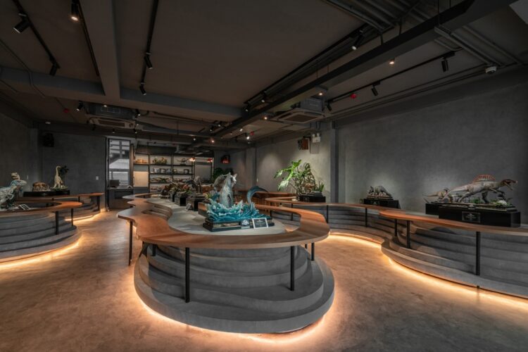 SAURUS Coffee & Gallery, Saigon: Step Inside A Miniature Jurassic Park
