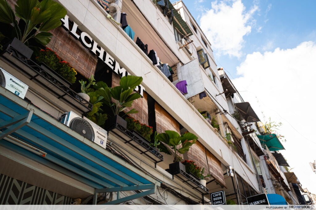 The Alchemist Cafe, Saigon: Goth Cafe With Tattoo, Skulls & Taxidermy