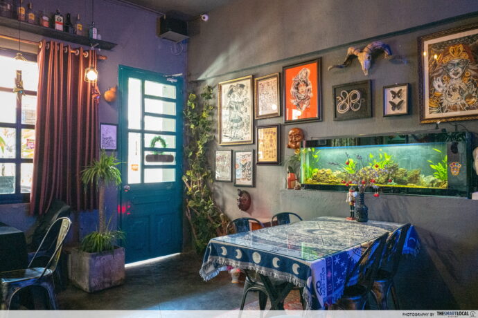 The Alchemist Cafe, Saigon: Goth Cafe With Tattoo, Skulls & Taxidermy