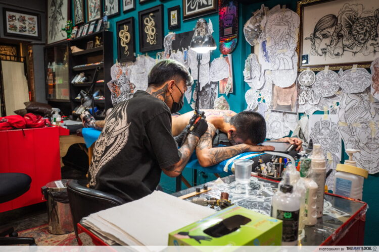 The Alchemist Cafe, Saigon: Goth Cafe With Tattoo, Skulls & Taxidermy