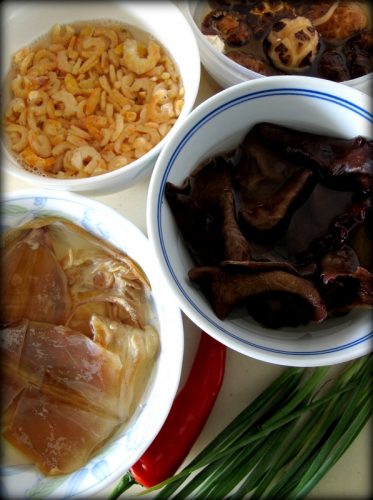 Suan Pan Zi (Hakka abacus seeds) Recipe ....Traditional Hakka feast :)