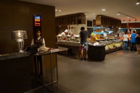 Cafe BLD Buffet, Renaissance Johor Bahru Hotel Review