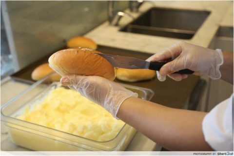 The Secret Recipe That Sold Over 100 Million BreadTalk Flosss Buns