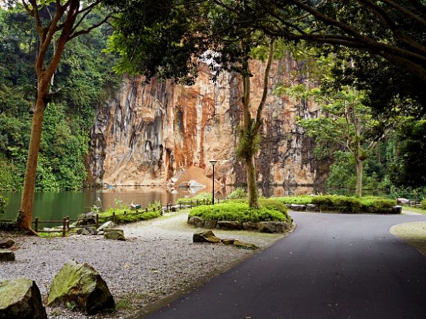 myCK - The Incredible Discount Department Store Not All Singaporeans ...