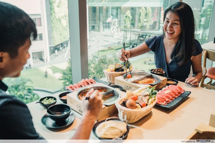 One Raffles Place Shopping Mall Has 1-For-1 Deals And Up to 50% Off ...