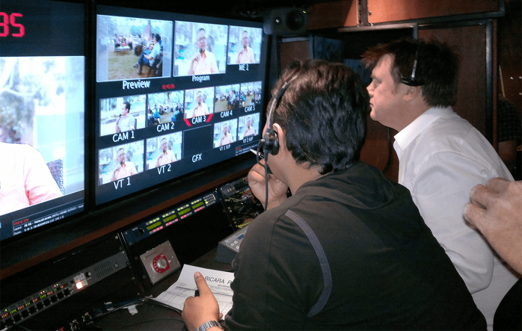 10 Creative Media Career Jobs For Students Who Have Always Felt More ...