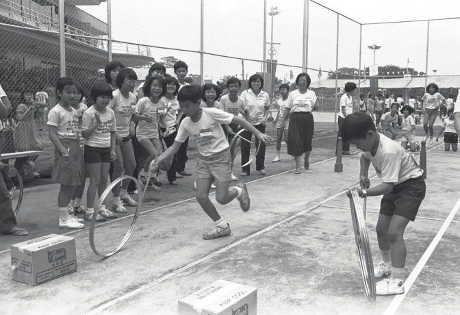5 Traditional Games Played By Singaporean Families In The Kampung ...