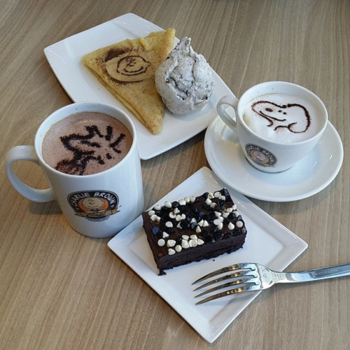 7 Character Themed Cafes In Singapore That Will Make You Feel Like A ...