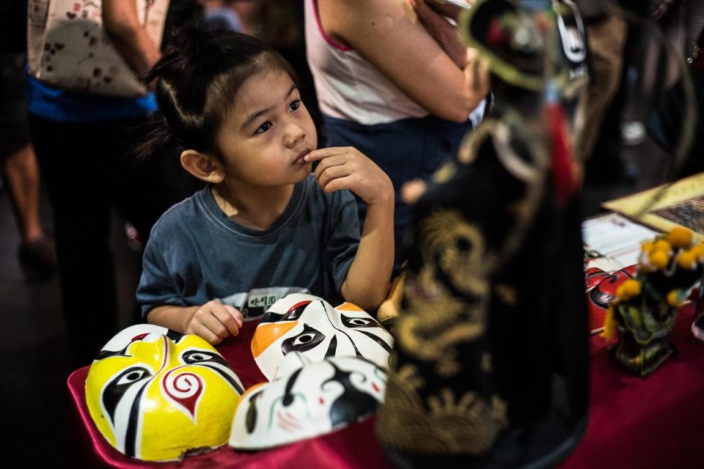 Wan Qing Festival of Spring Celebrates CNY With A Mass Lo Hei, Heritage ...