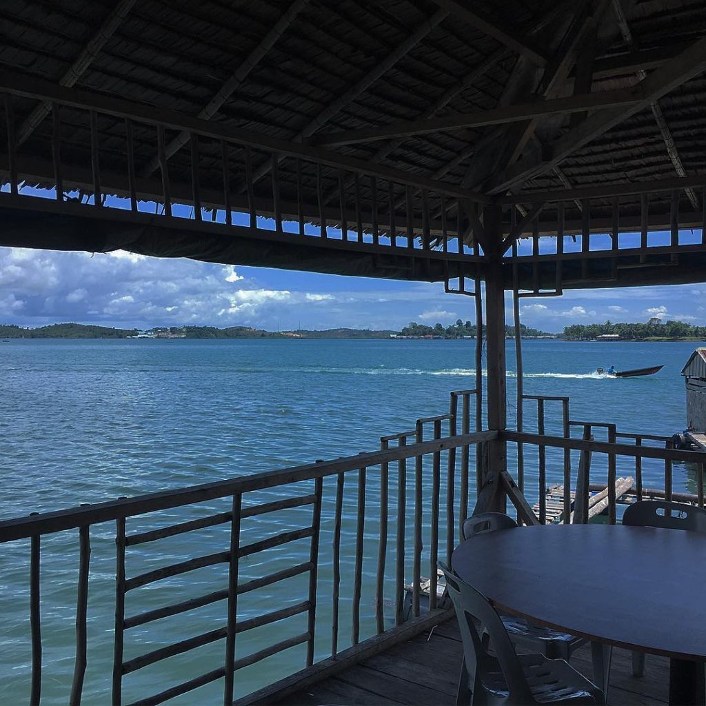 10 Batam Restaurants With Affordable Seafood Like Crab From Just $8