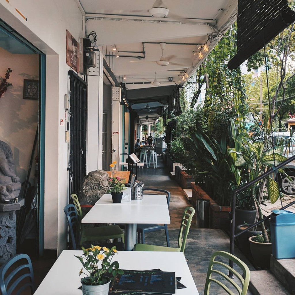 12 Vegetarian & Vegan-Friendly Cafes And Restaurants In KL For Cheap ...