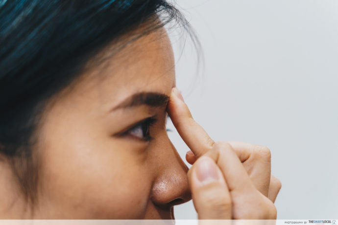 11 Quick Pressure Point Massages That Will Ease Ailments Like Headaches ...