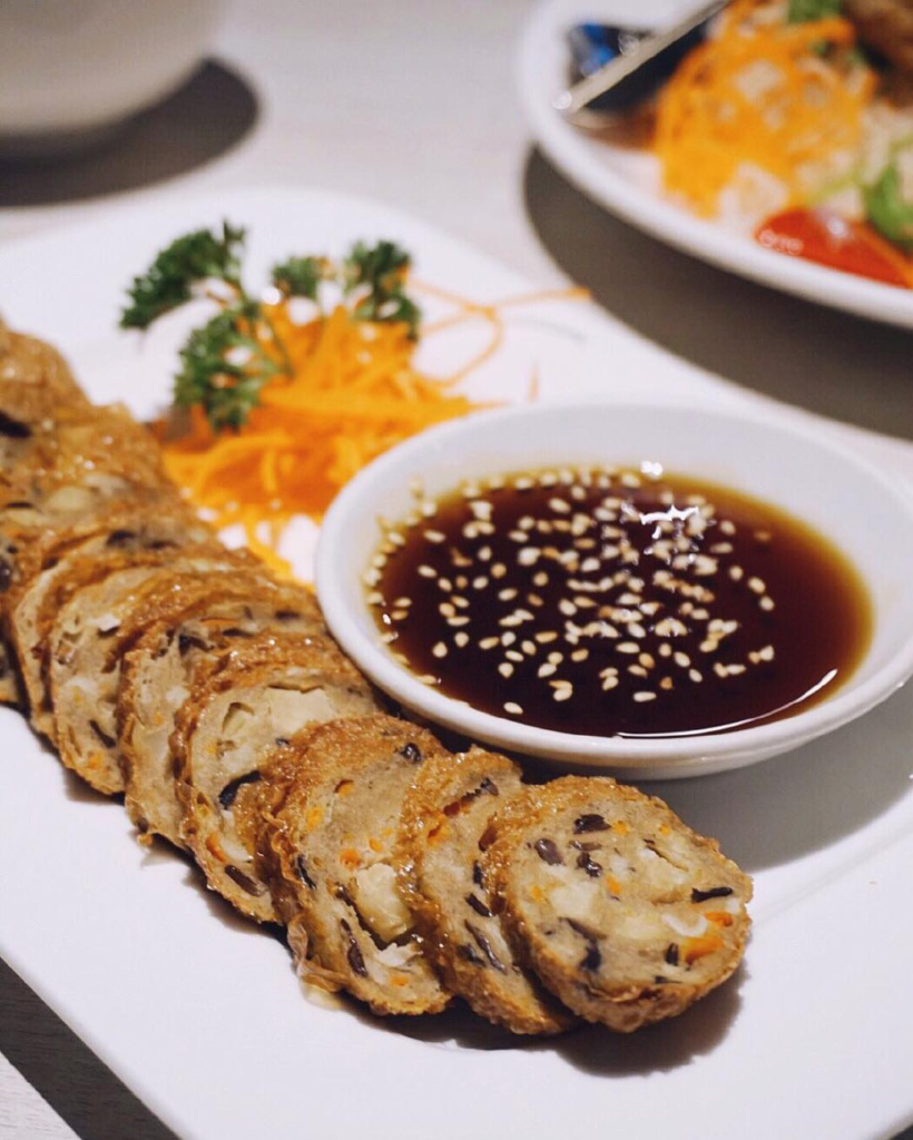 11 Vegan & Vegetarian Restaurants In Singapore That Are Suitable For ...