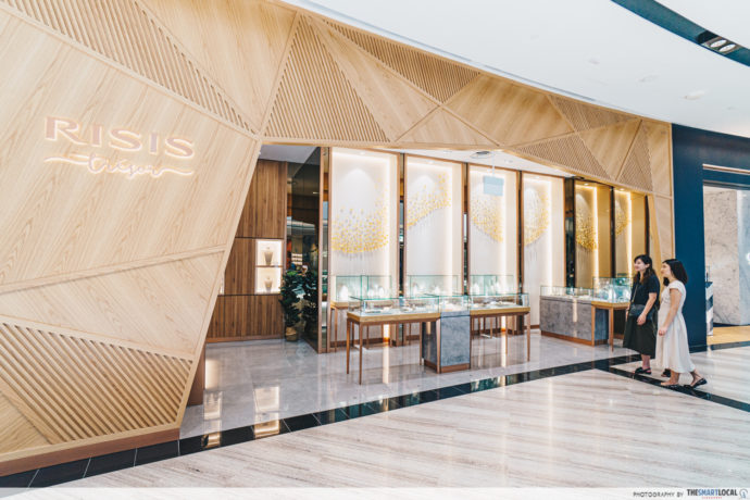 8 Jewel Changi Airport Shops That Are The Firsts-Of-Their-Kind In Singapore