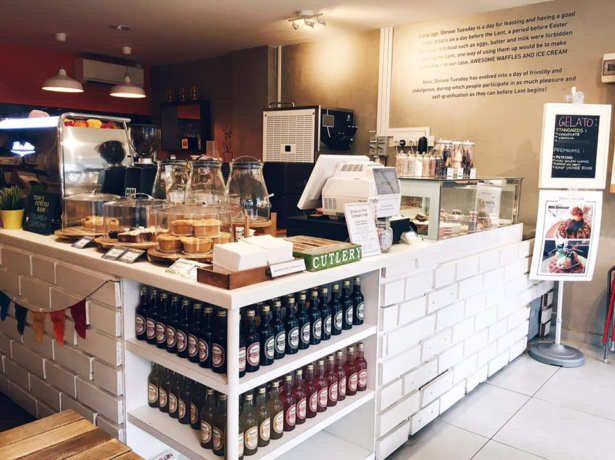 9 Late Night Cafes In Singapore’s Heartlands For Non-Prata Supper Options