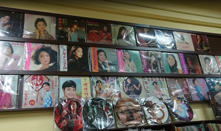6 CD Shops In Singapore With CD Albums, Vintage Vinyls & Turntables