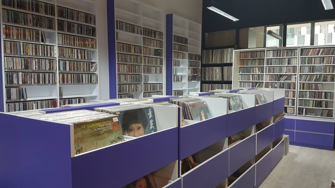 6 CD Shops In Singapore With CD Albums, Vintage Vinyls & Turntables
