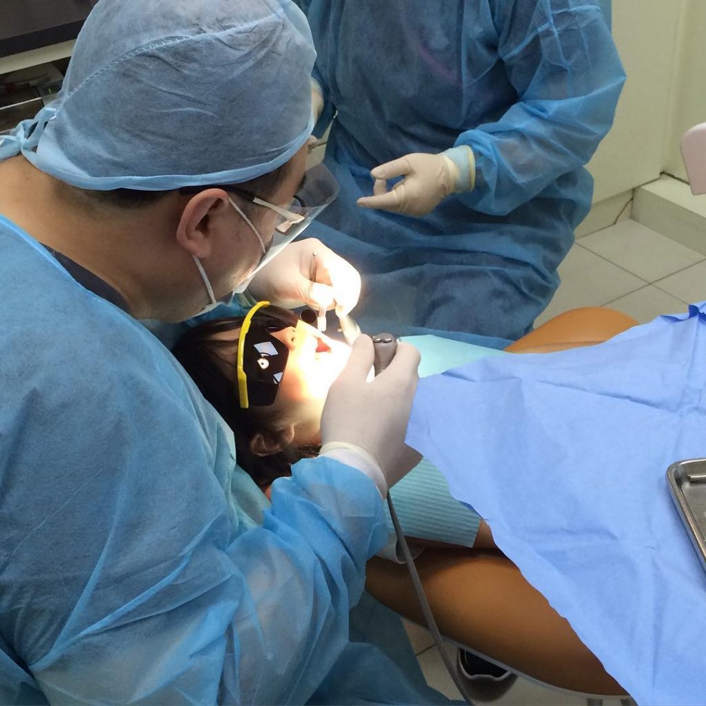 Guide To Wisdom Tooth Removal In Singapore - Extraction, Costs and Recovery