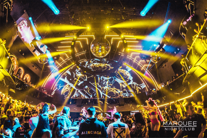 5 Phone Photography Tips For Memories Of Epic Nights Out At The Club ...