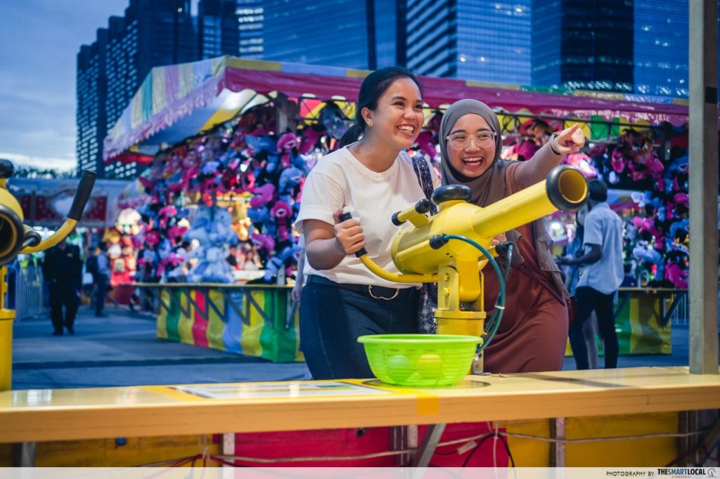 Marina Bay Turns Into A Huge Carnival With Food Street, European Circus ...