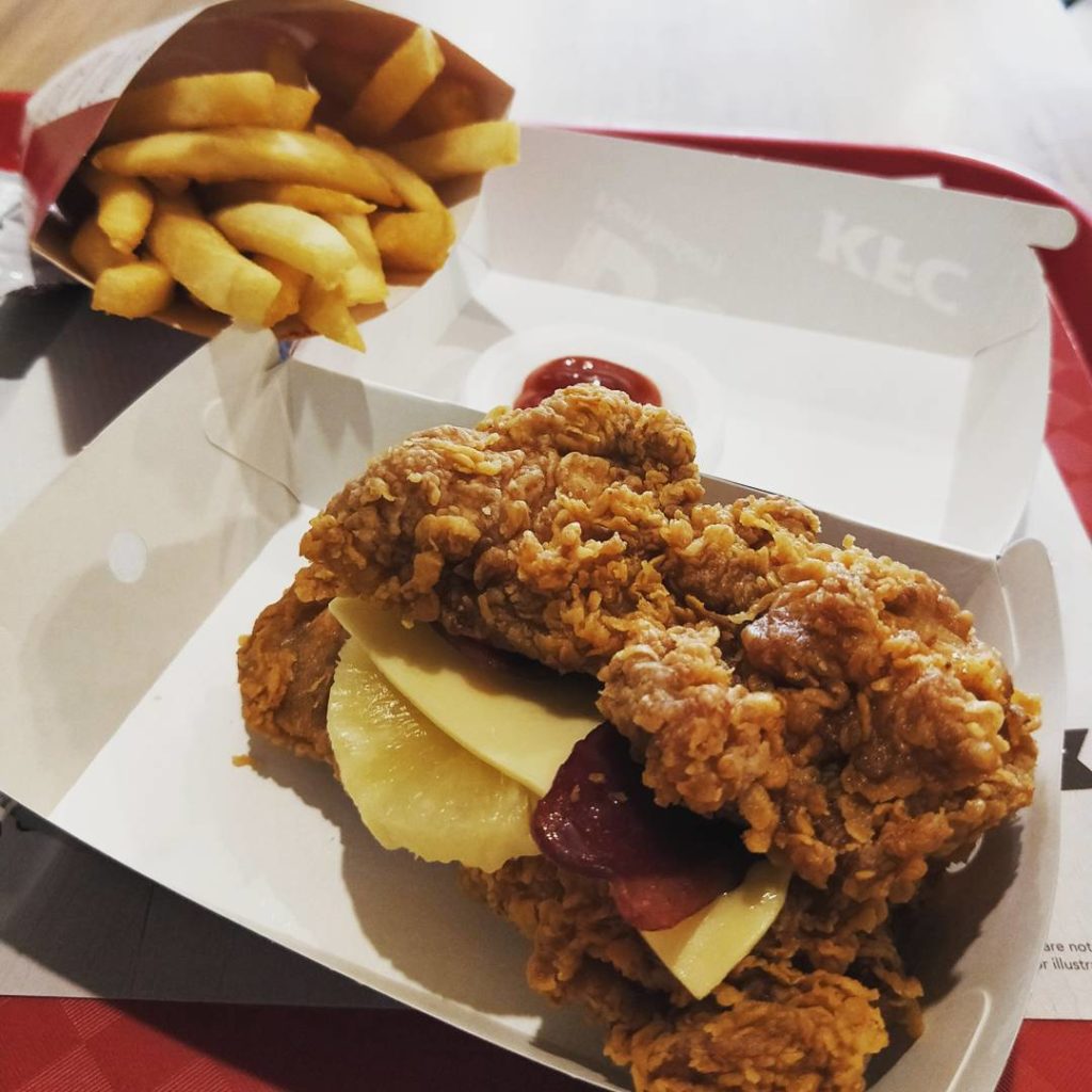 8 Unique & Now-Extinct KFC Special Menu Items That Have Won ...