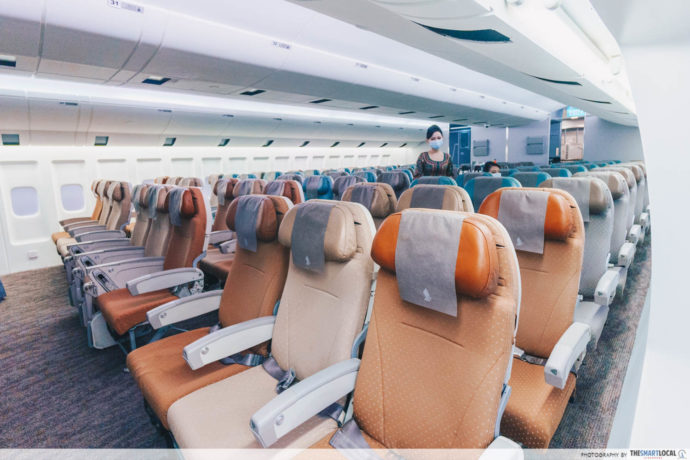 What SIA Cabin Crew Training Is Like At SIA Training Centre