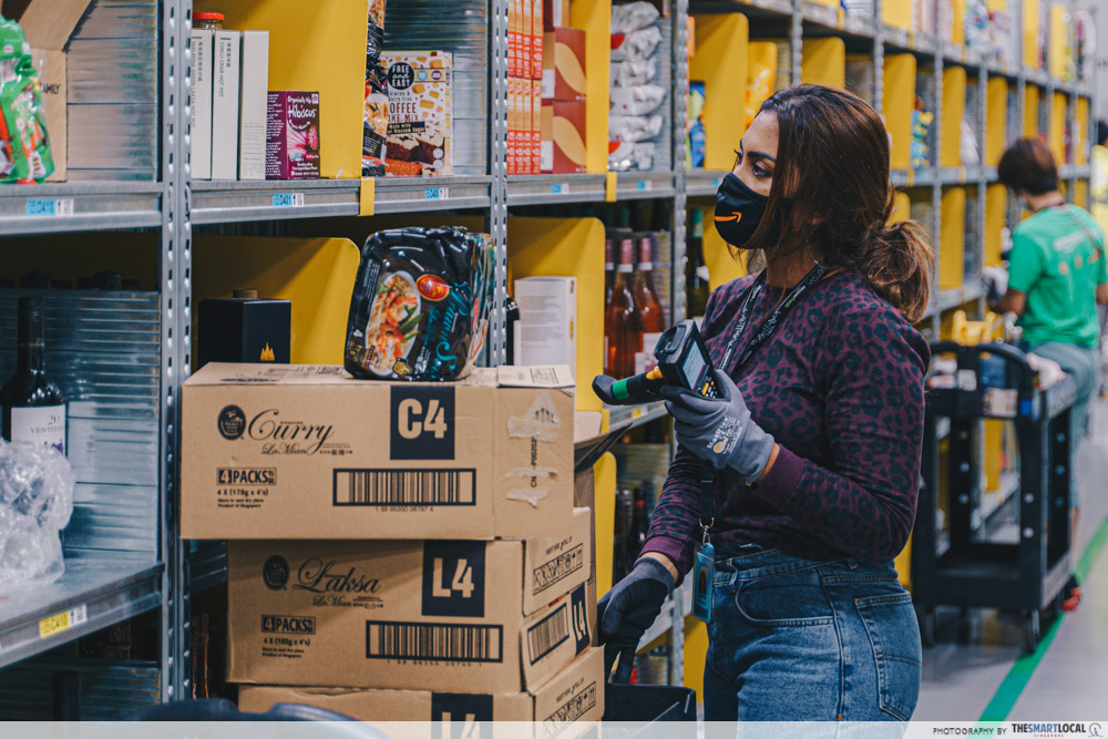 Amazon Fresh Behind The Scenes Of How Your Groceries Are Packed And Amazon Fresh Behind The Scenes Of How Your Groceries Are Packed And