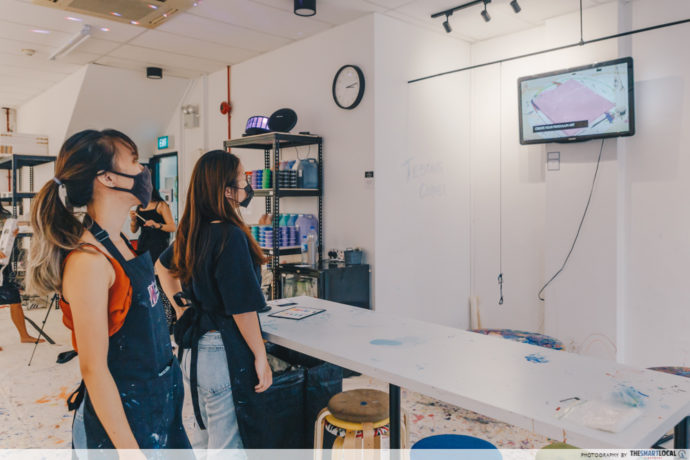Motion Art Space Is A New Studio With Pendulum Painting Where You Can ...