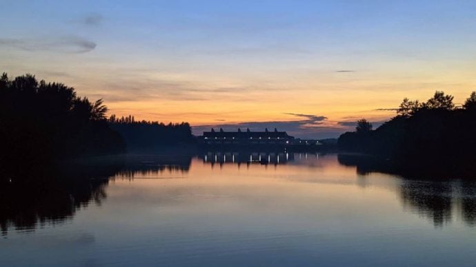 Lorong Halus Wetland: Hidden Dirt Tracks & Sunset Bridge