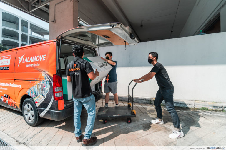 Life Of A Lalamove Driver - We Shadow A Deliveryman For A Day