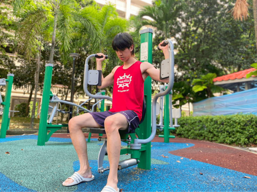 Surviving Gym Shutdown With Fitness Corner Workouts In My HDB Hood