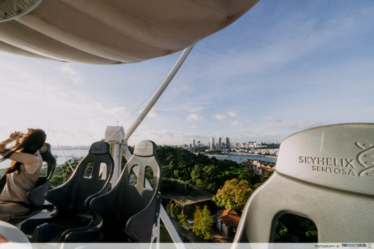 SkyHelix Sentosa: 35m-High Open-Air Gondola For A Sky-High Date