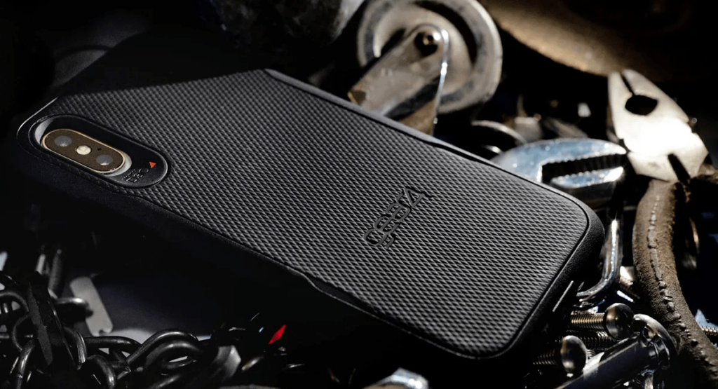 8 Best Heavy-Duty Phone Cases To Protect Your Phone From Damage