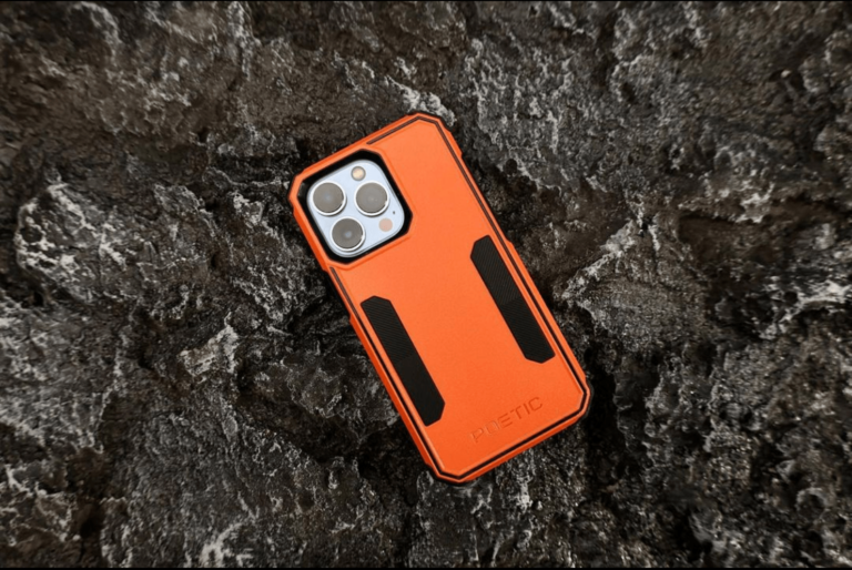 8 Best Heavy-Duty Phone Cases To Protect Your Phone From Damage