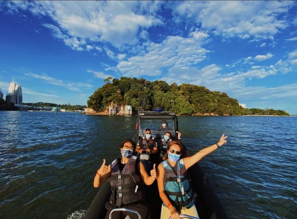 RHIB Rides Singapore: Go Island-Hopping On A Military-Style Powerboat