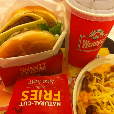 7 Old Fast Food Chains 80s & 90s Kids Know That Need To Return